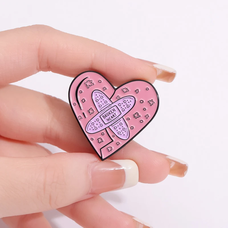 Broken-Heart-Paster-Enamel-Pins-Cartoon-Pink-Love-Brooch-Lapel-Badge ...