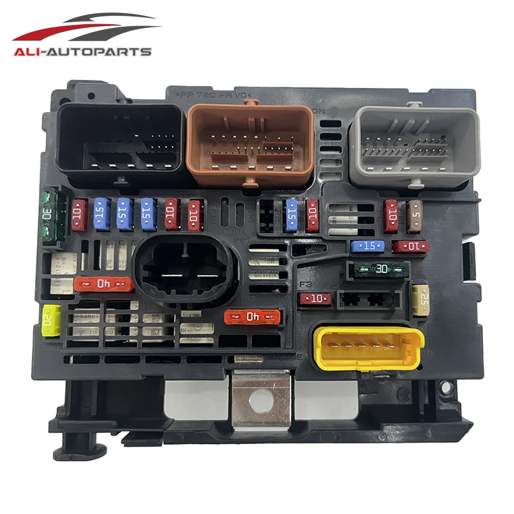 9675878780 BSM R06 Fuse box PEUGEOT 308 I (4A_, 4C_) 1.6 HDi 2009-2014 ...
