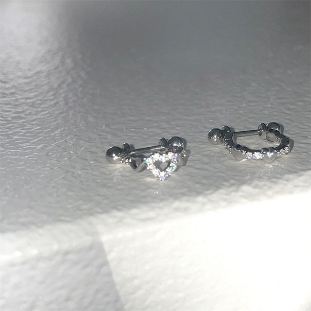 Hollow Heart Tragus Cartilage Earring | Dagiba