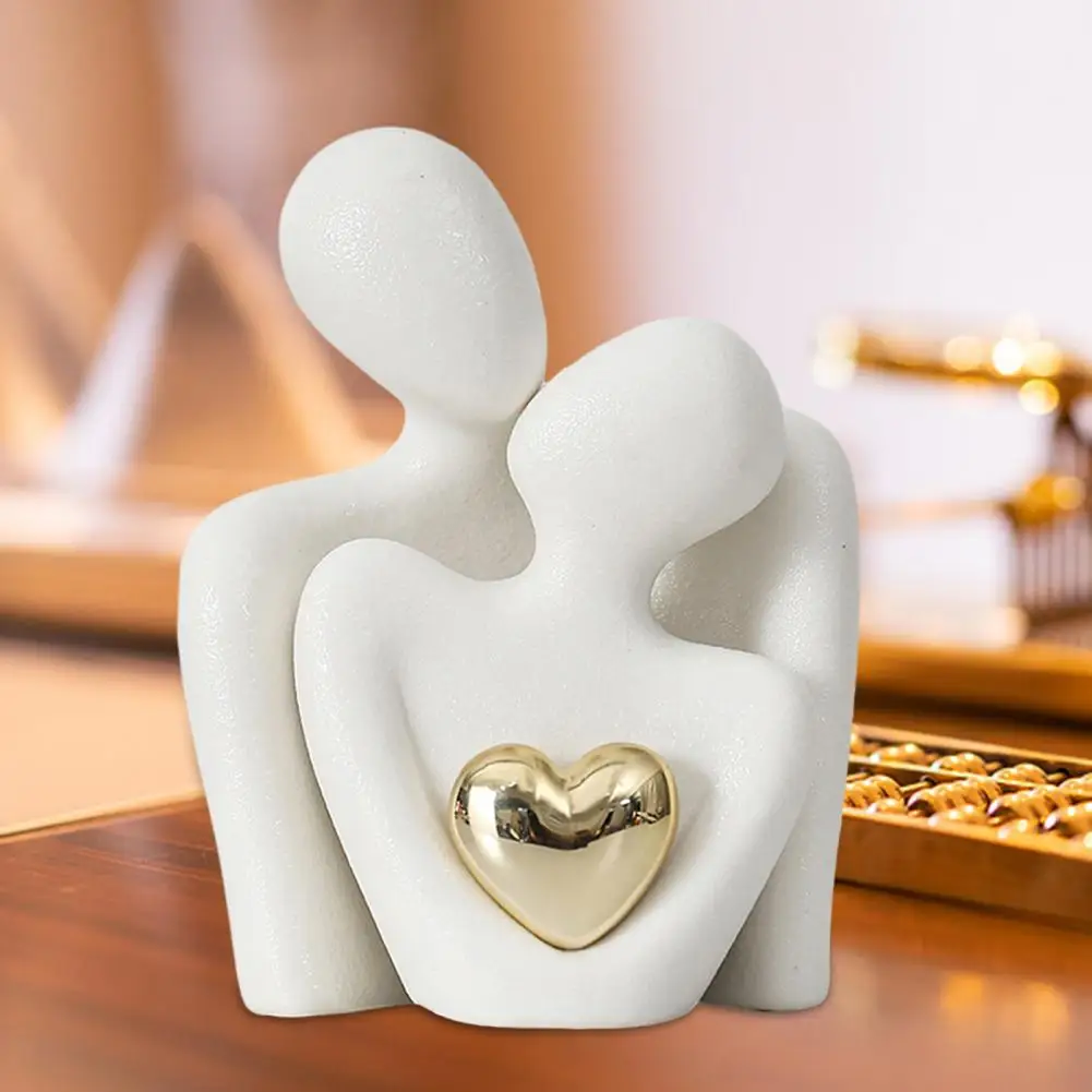 Desk Couple Statue Couple Hug Figurine Golden Heart Embrace Couple ...
