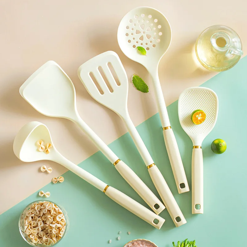 5Pcs New White Silicone Kitchen Utensils High Temperature Resistant And ...