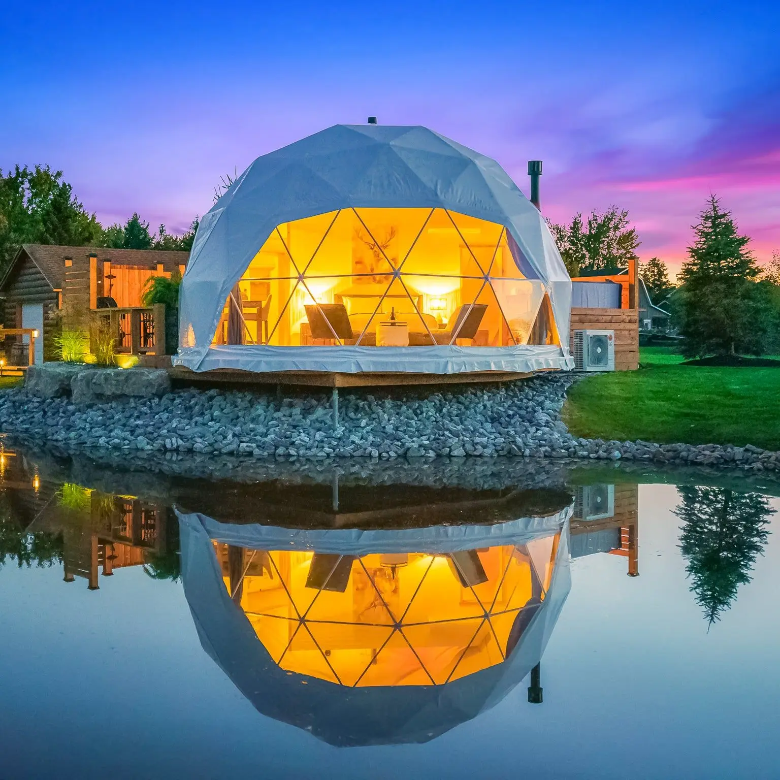 Transparent-Geodesic-Luxury-Dome-Hotel-Manor-Tents-Resort-Forest ...