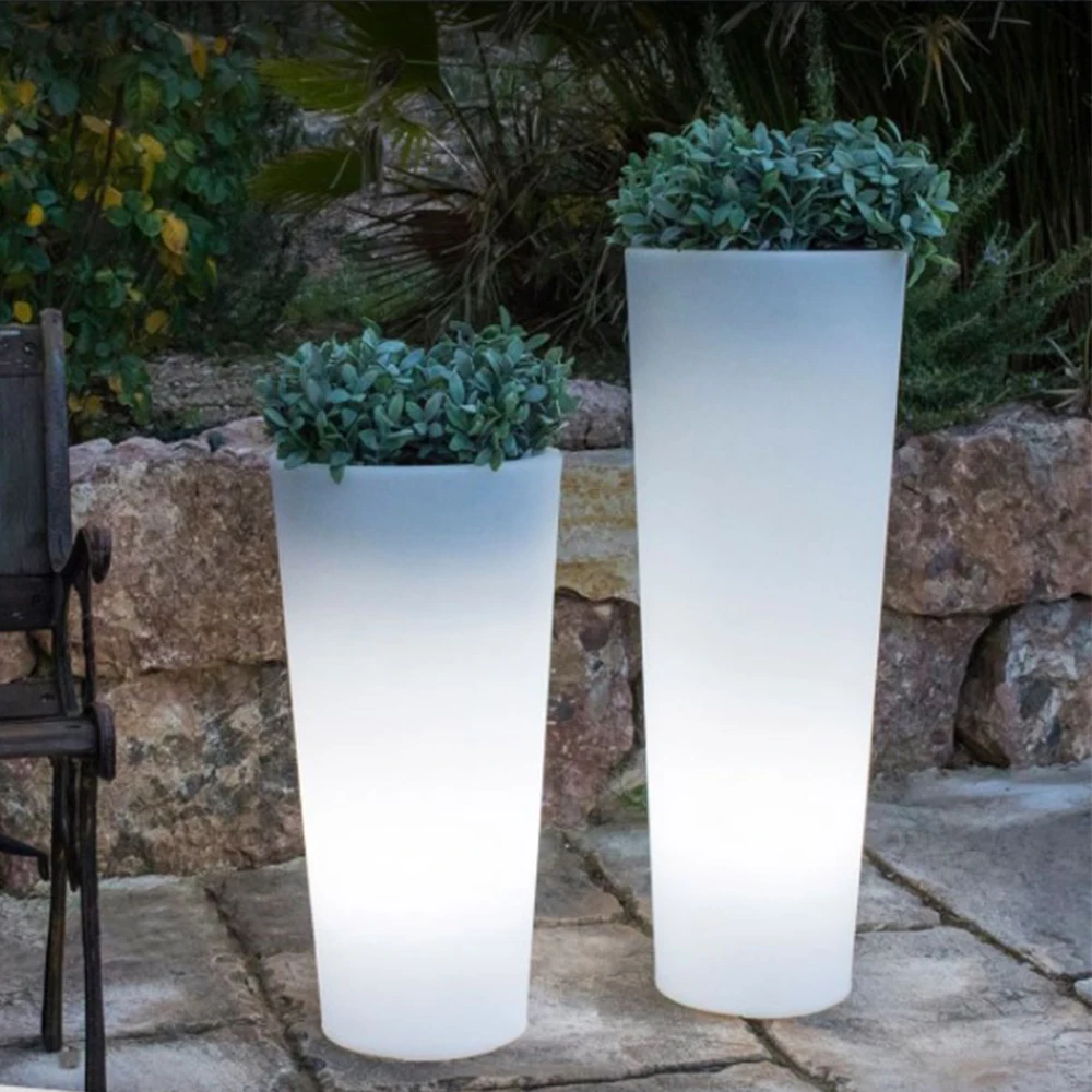 Lighted Outdoor Planters