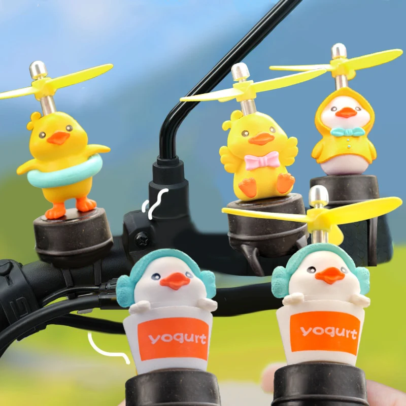 Cute-Little-Yellow-Duck-Motorcycle-Riding-Handlebar-Decoration-Toy-With ...