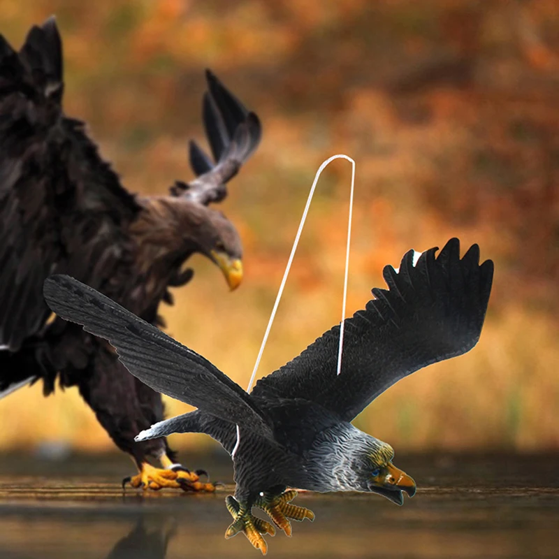 1 Piece Outdoor Eagle Figurine Hanging Bird Deterrent Plastic Eagle ...