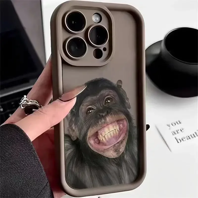 Macaco-bebendo-caprisun-meme-capa-de-telefone-de-silicone-para-iphone ...