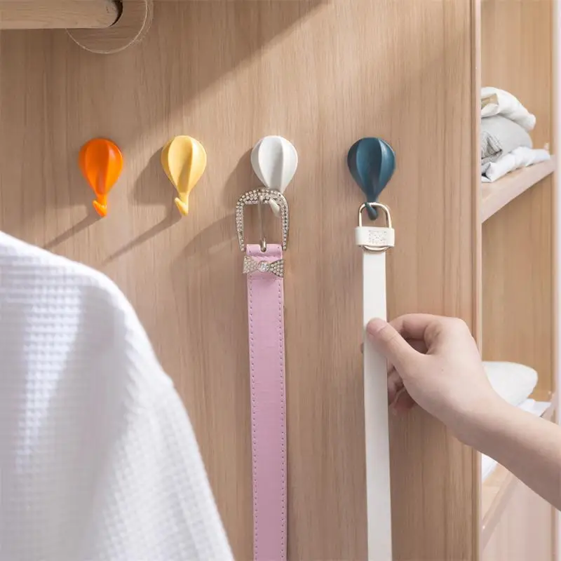 Creative Wall Hooks Hot Air Balloon Shaped Traceless Stick Hook Cute ...