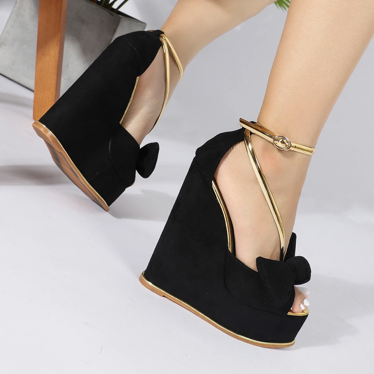 Cute High Wedge Shoes