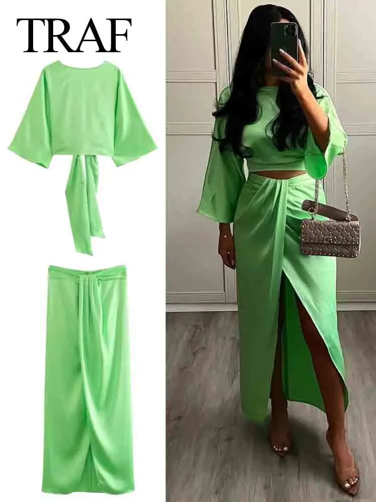 Traf Moda Feminina 2pcs Saia De Cetim Verde Define Borboleta Cetim
