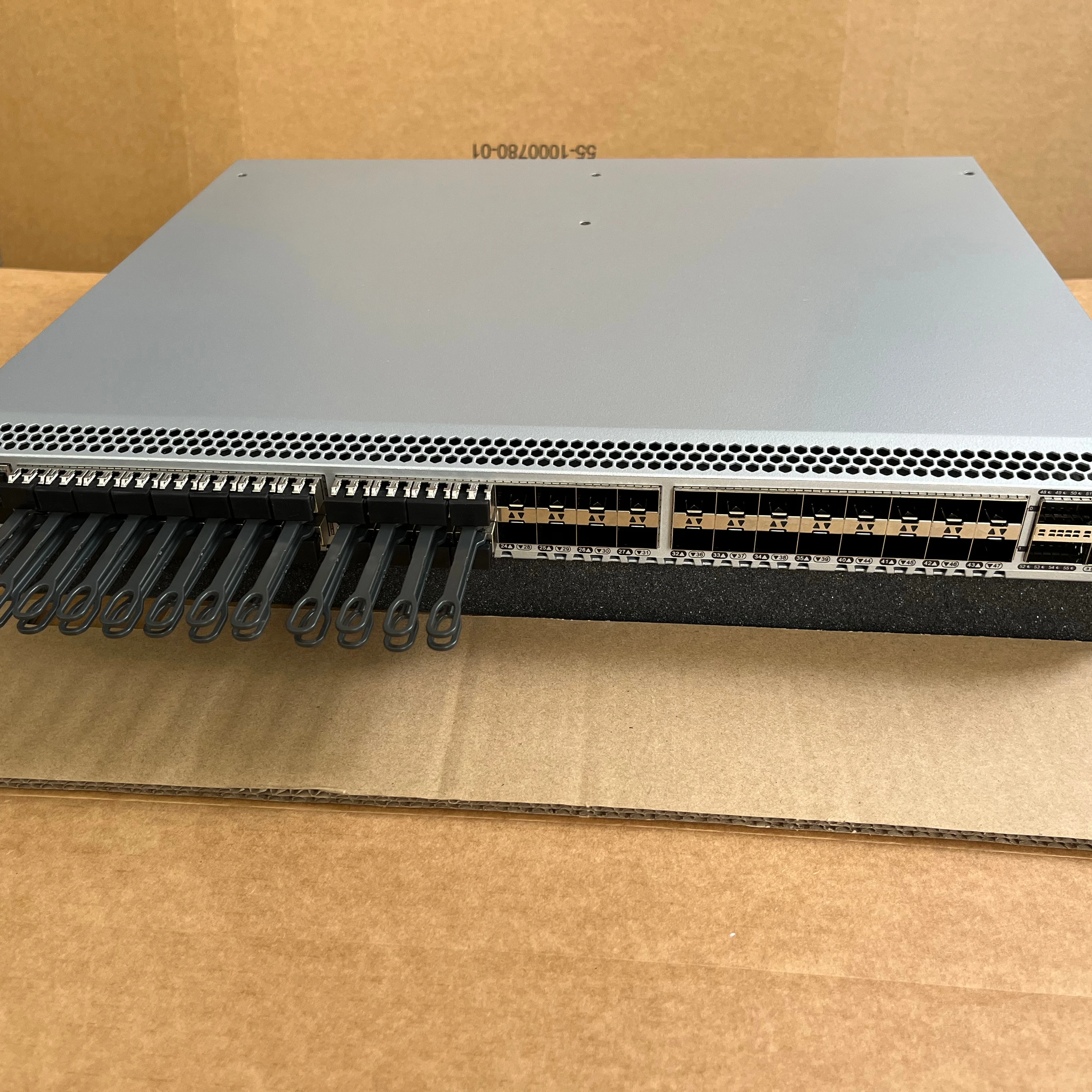 Genuine Brocade G620-24-16G-F For G620 Switch 24 Ports With 16G SFP