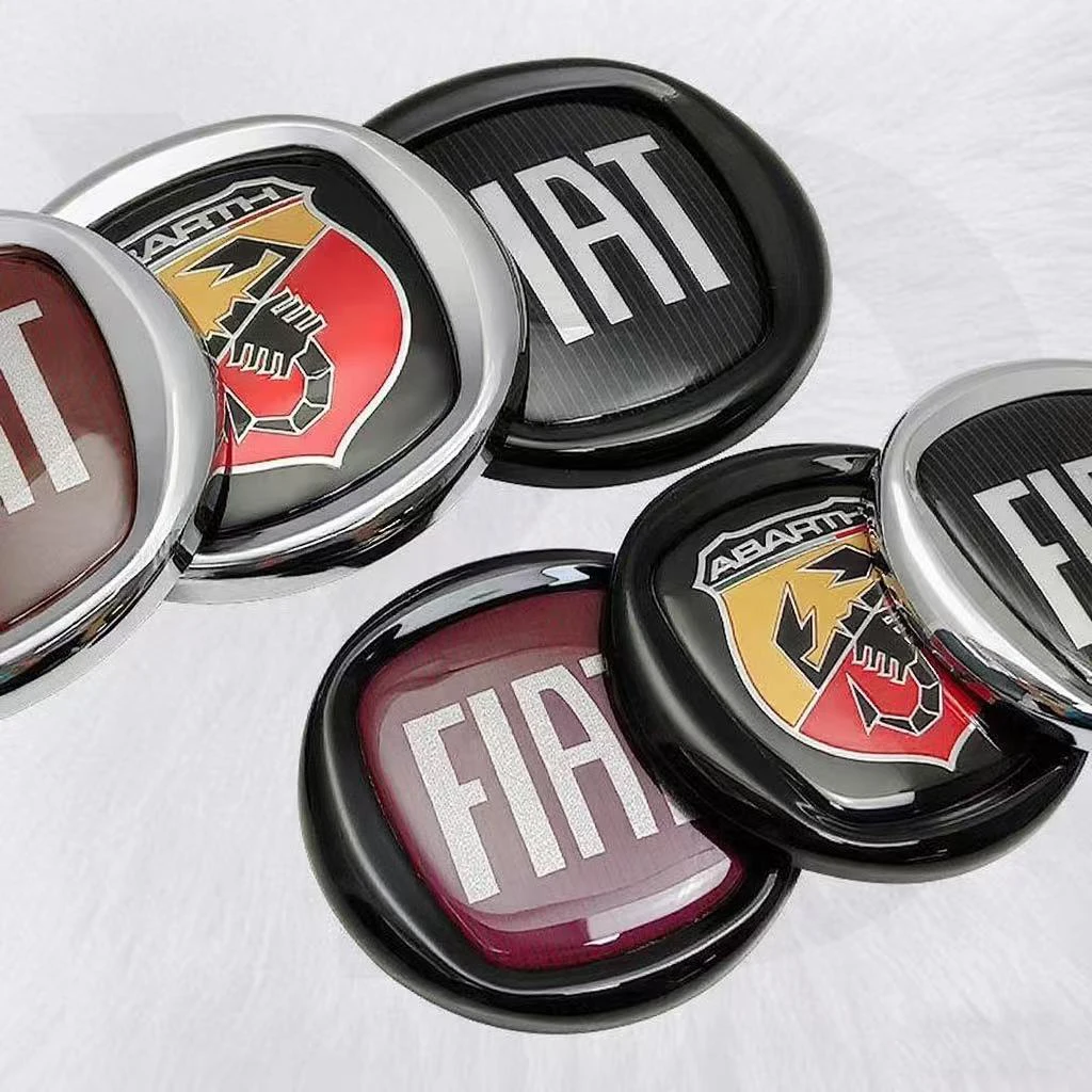 Fiat 500 Logo Badge