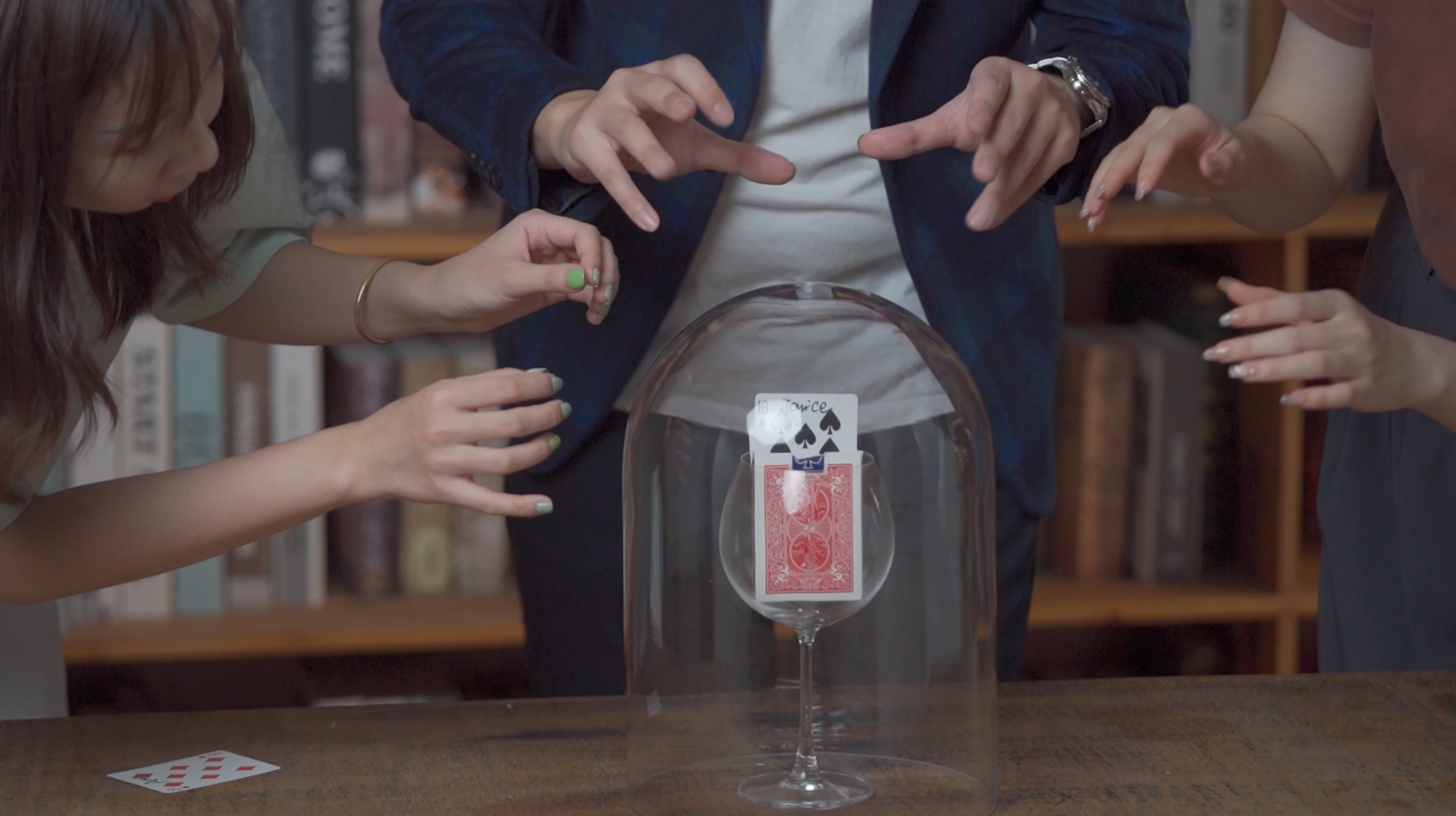 Waken By MS Magic Tricks Props Gimmicks Haunted Deck Close Up Mentalism ...