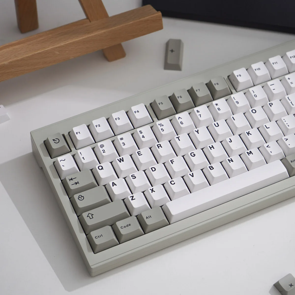 GMK-Clones-White-Gray-111-Keys-Double-Shot-Keycap-YMK-keycap-English ...