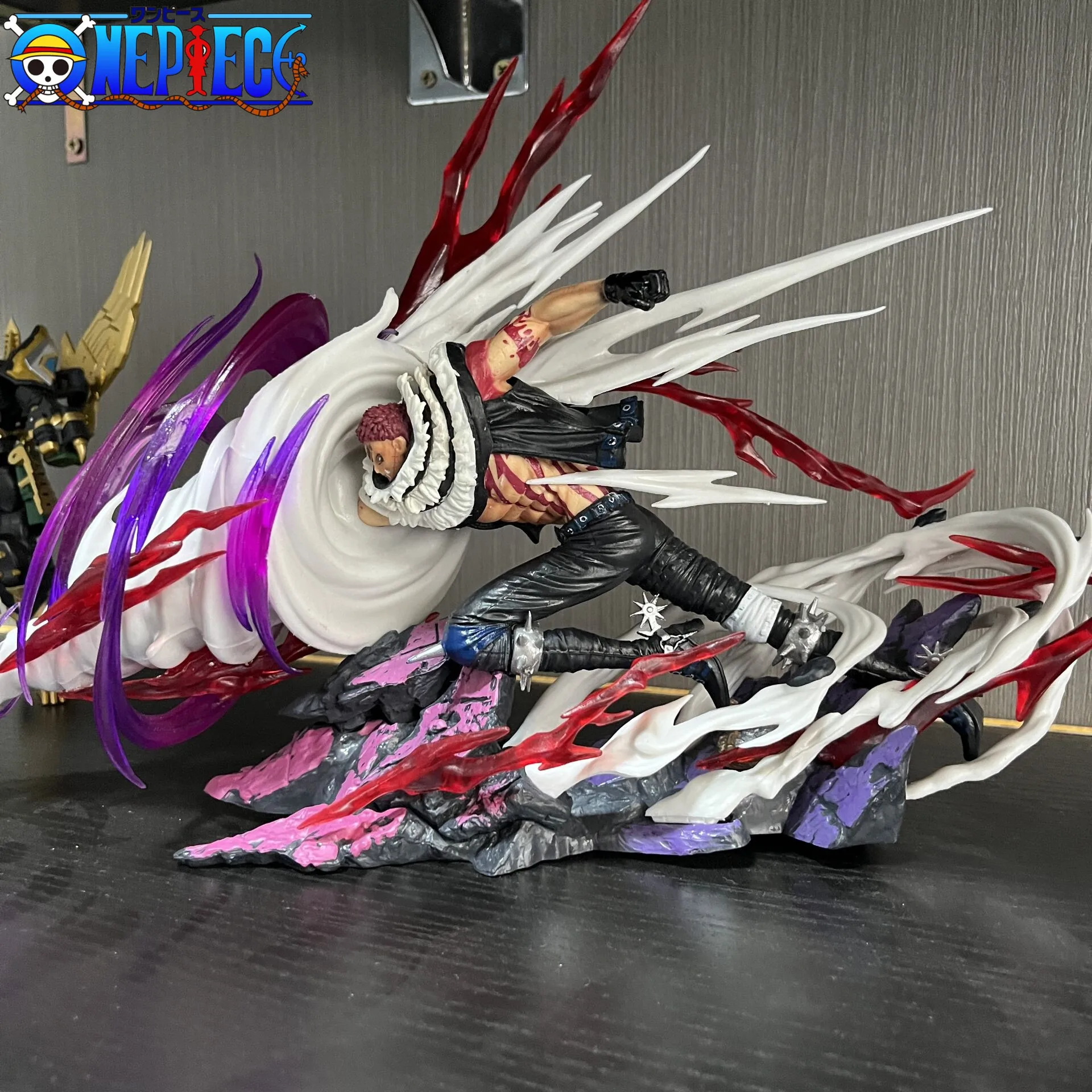 Anime-figure-One-Piece-Dod-Gk-Rice-Cake-Abrupt-Thorn-Charlotte-Katakuri ...