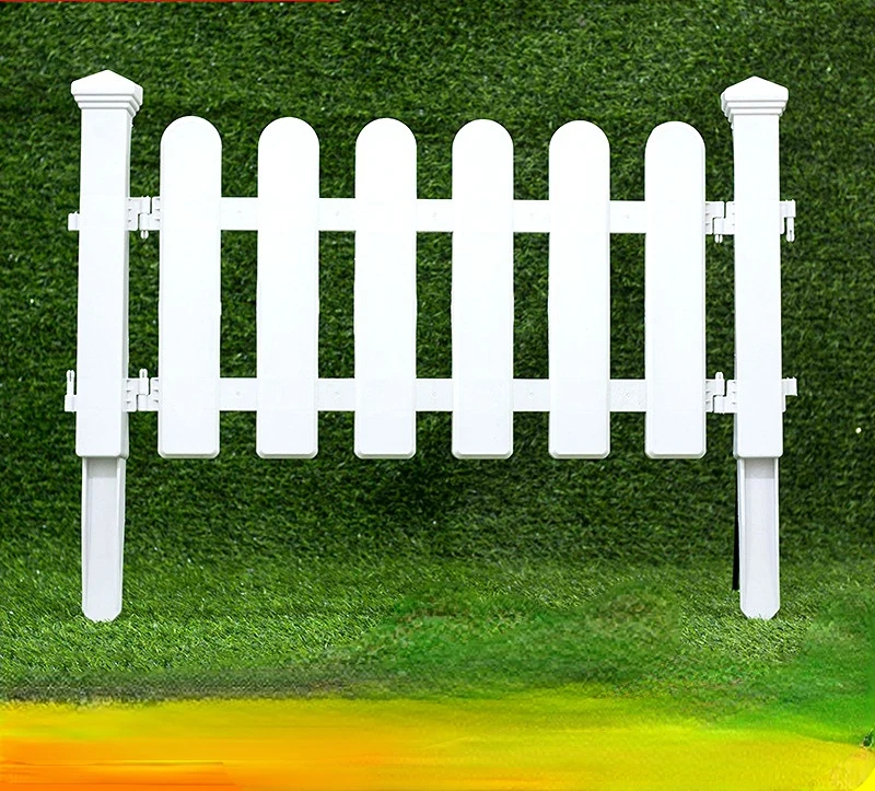 Vinyl Trellis Fence