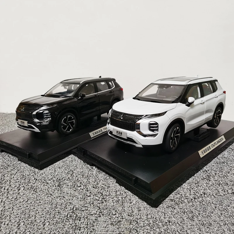 1:18 Scale OUTLANDER 2023 SUV Alloy Car Model Diecast Metal Vehicle Toy ...