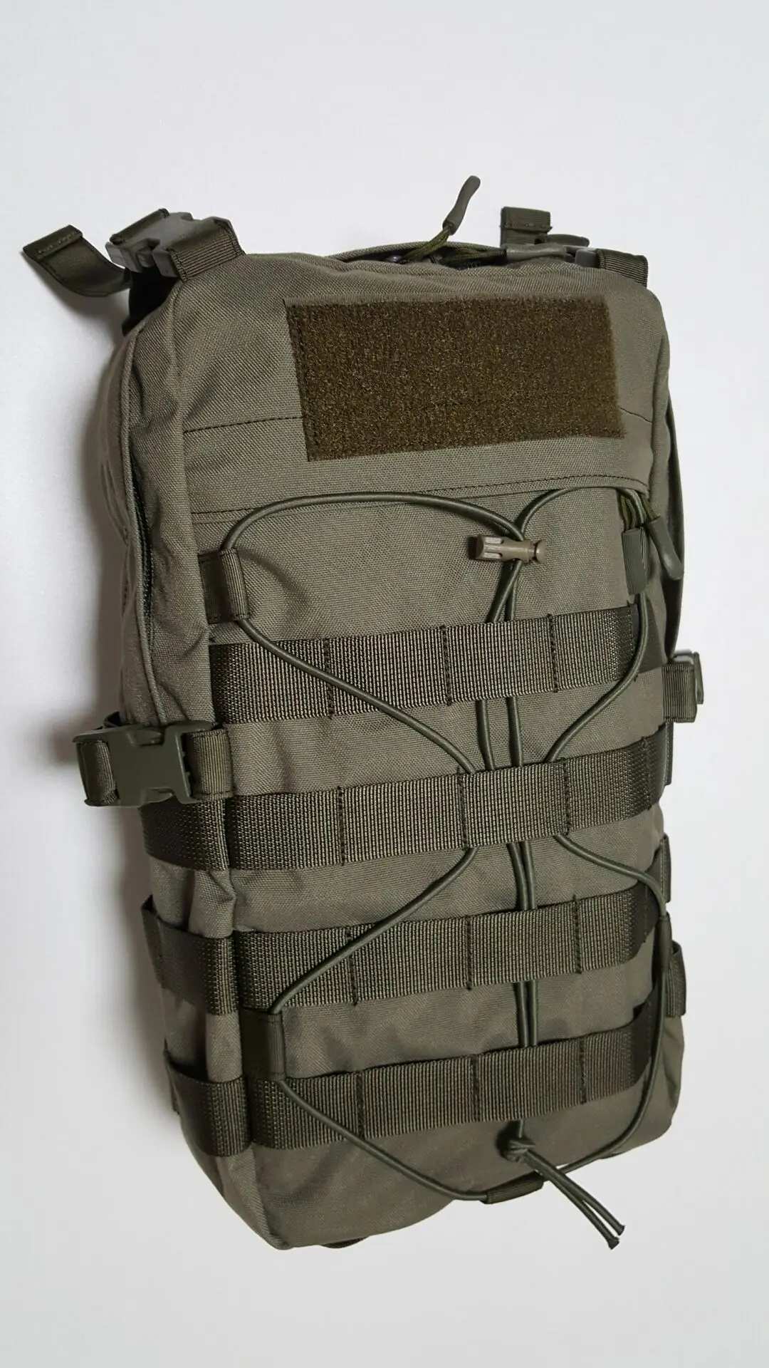 2L-Backpack-Type-Water-Bag-Fortress-Tactical-Vest-Accessory.jpg