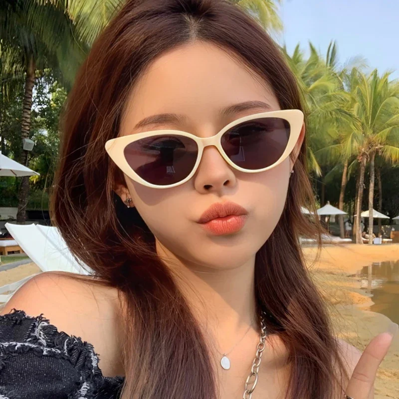 Retro Cat Eyes High Quality Sunglasses Small Frame Classic Shade Sun