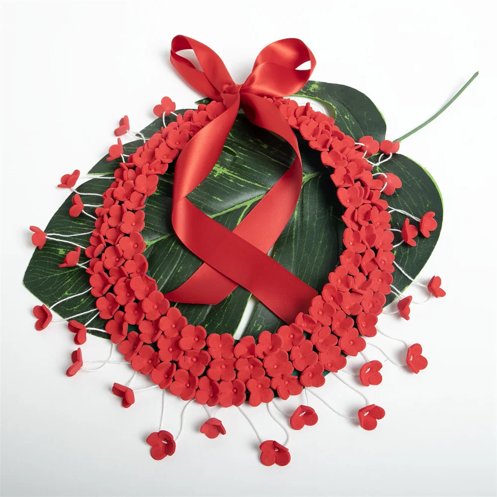 Traditional Tongan Necklaces Heilala Kahoa Red Foam Heilala Vanilla ...