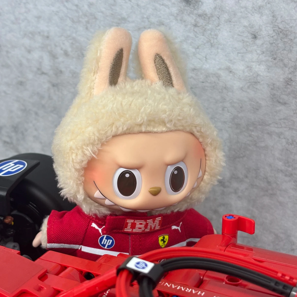 Только одежда для Labubu 17 см V1 V2 V3 Red F1, комплект гоночного ...