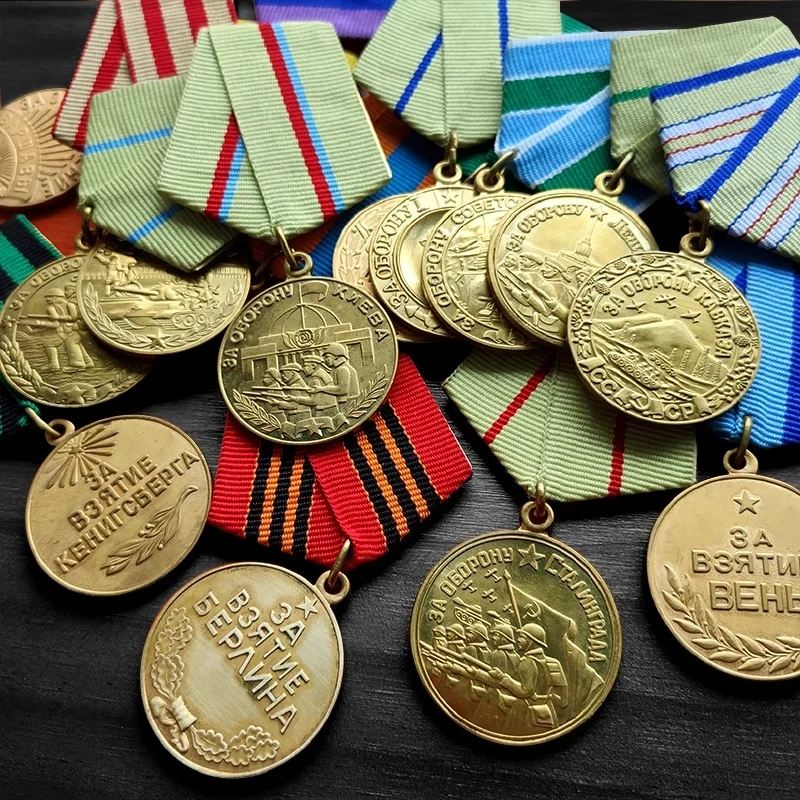 Copper Ribbon Medals for The Soviet Union's Defense of Stalingrad ...
