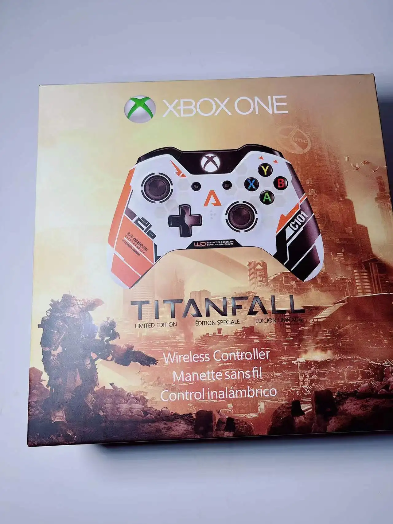 Xbox One Titanfall Limited Edition