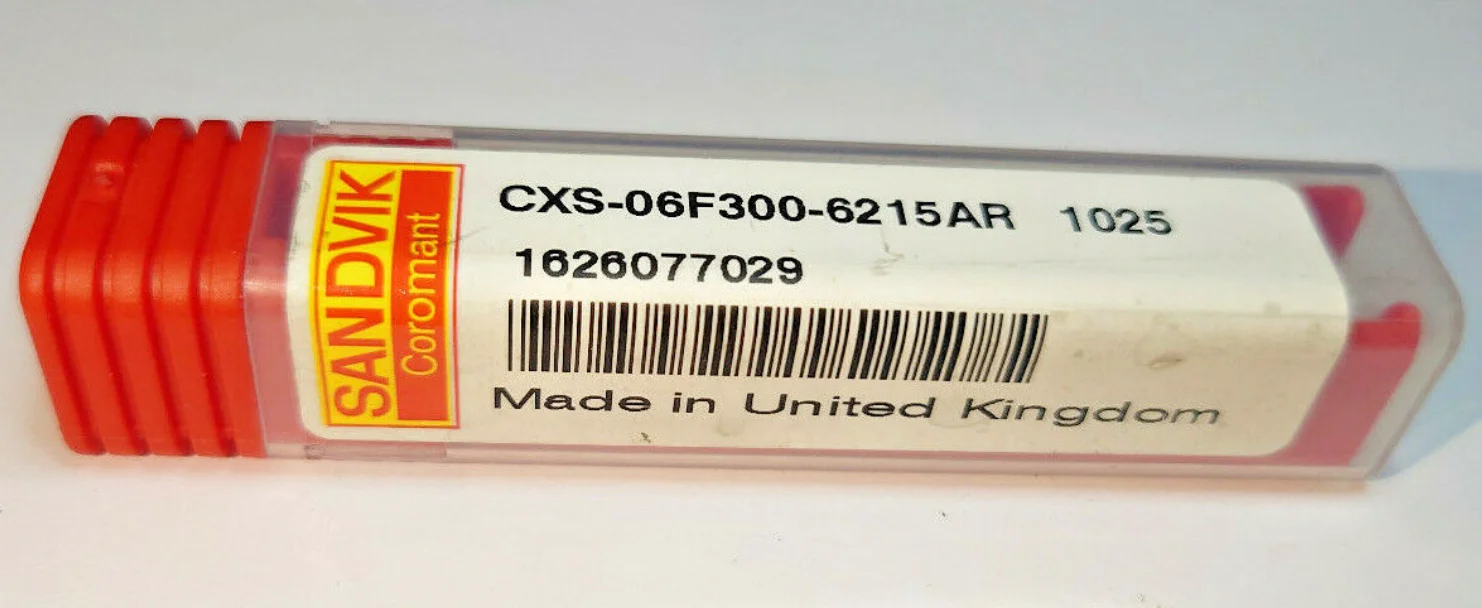 ORIGINAL 1PCS CARBIDE INSERT CXS-06F300-6215AR 1025