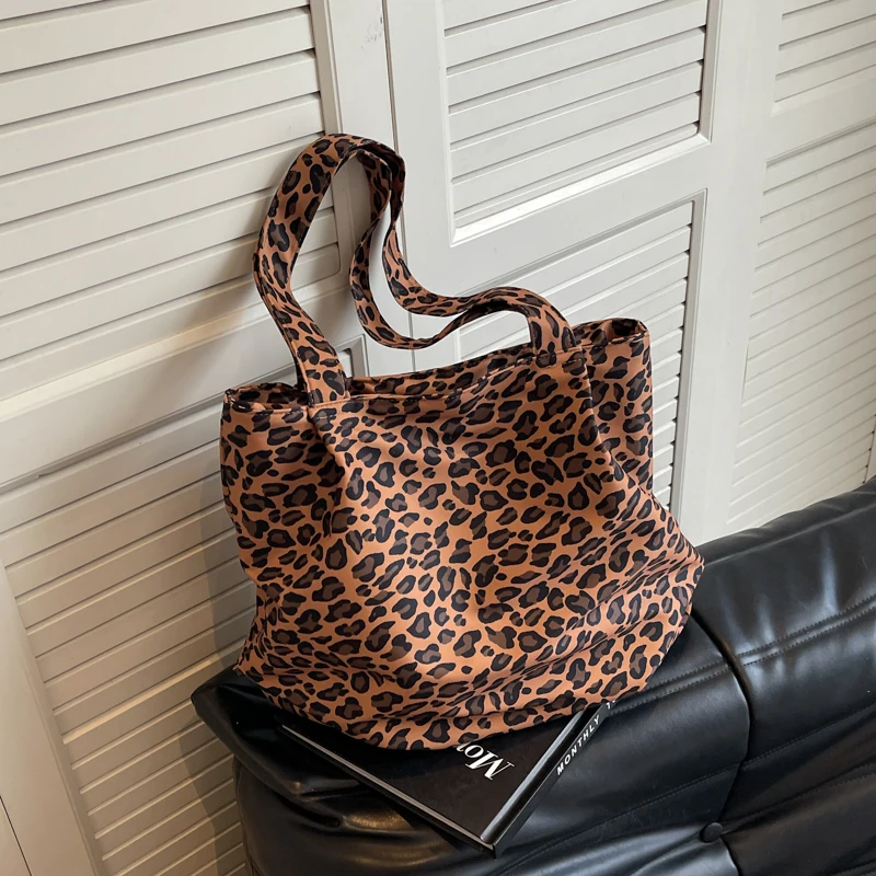 Bolso-de-mano-de-lona-con-estampado-de-leopardo-para-mujer-bolsa-de-viaje-de-gran.jpg