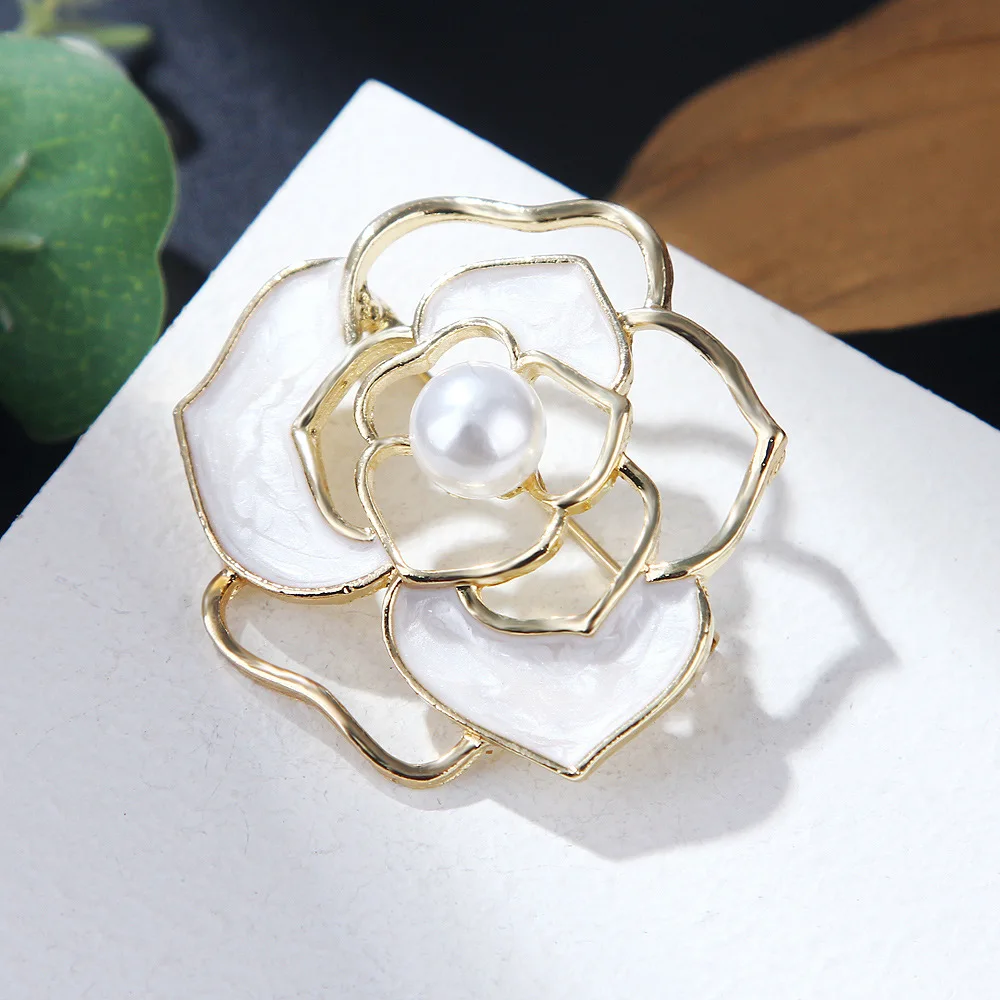 Flower Pearl women's stylish brooches for women's brooch new items ...