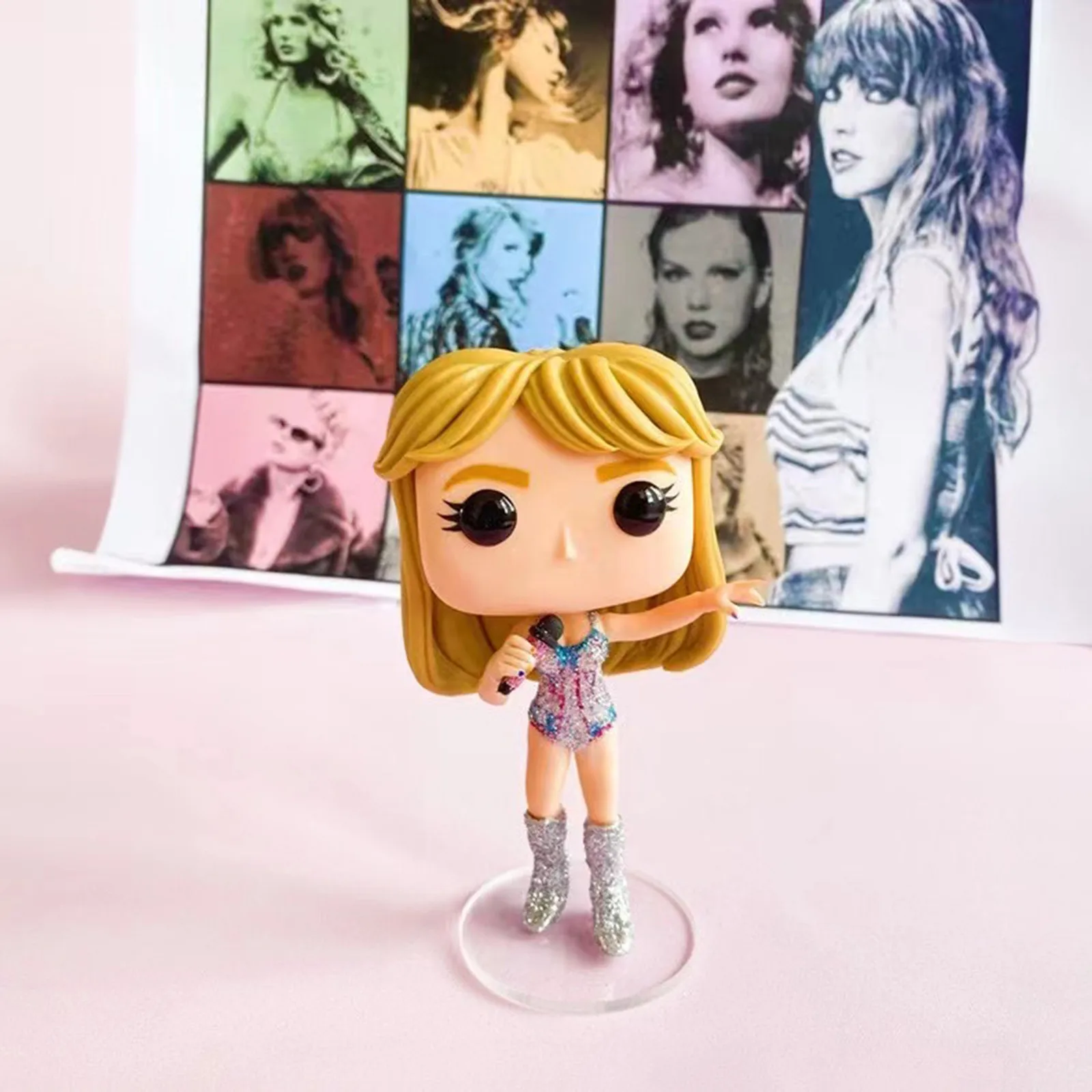 Taylor-Cartoon-Figures-Dolls-Swift-Personagens-de-Anime-Concerto ...