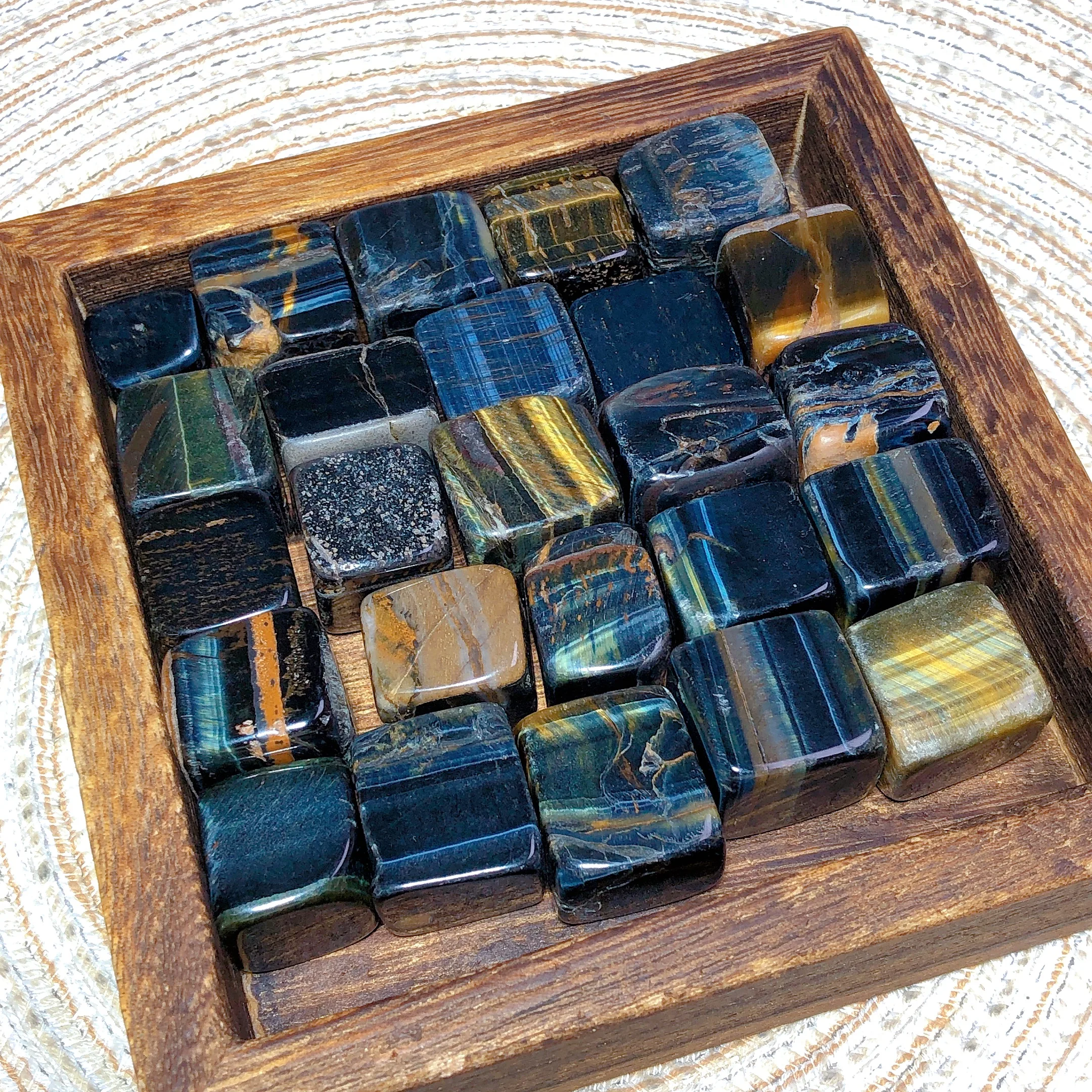 Natural-Crystals-Blue-Tiger-Eye-Tumble-Cube-Healing-Stone-High-Quality-Home-Decorations-Room ...