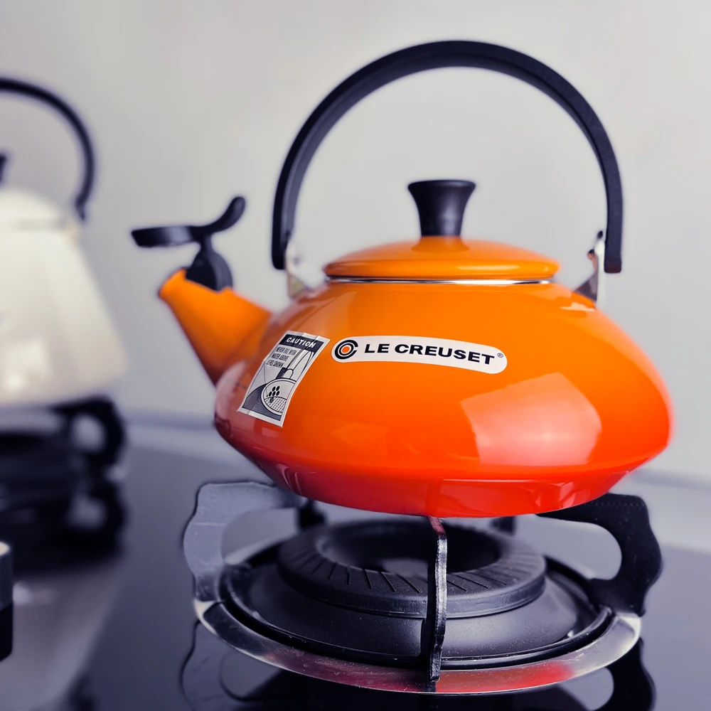 1-5L-2-1L-Gradient-Color-Carbon-Steel-Enamel-Kettle-with-Whistle ...