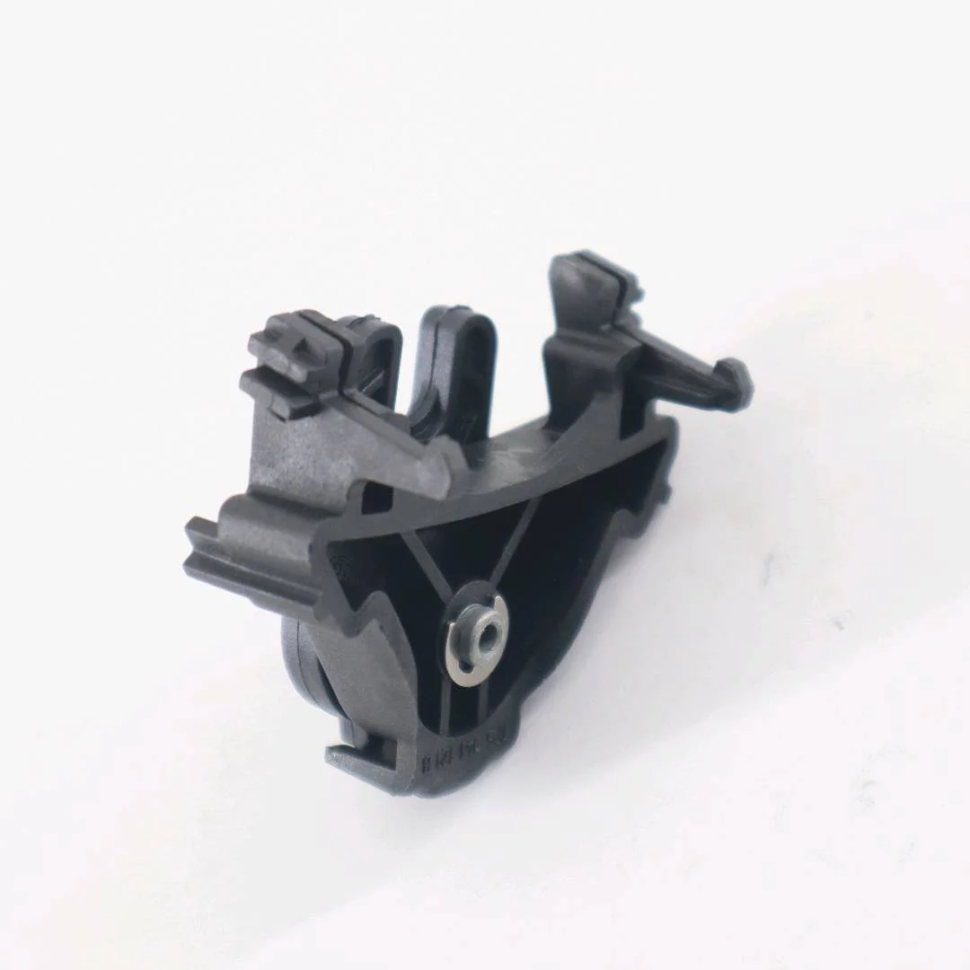 Soporte-de-Faro-peque-o-para-Porsche-OEM-95863119402.jpg