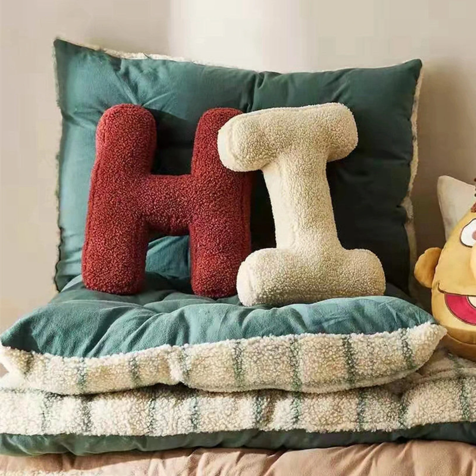 Nordic-26-English-Letters-Throw-Pillow-Nome-DIY-Cama-Sof-Almofada-Baby-Sleep-Pillows-Decora-es.jpg