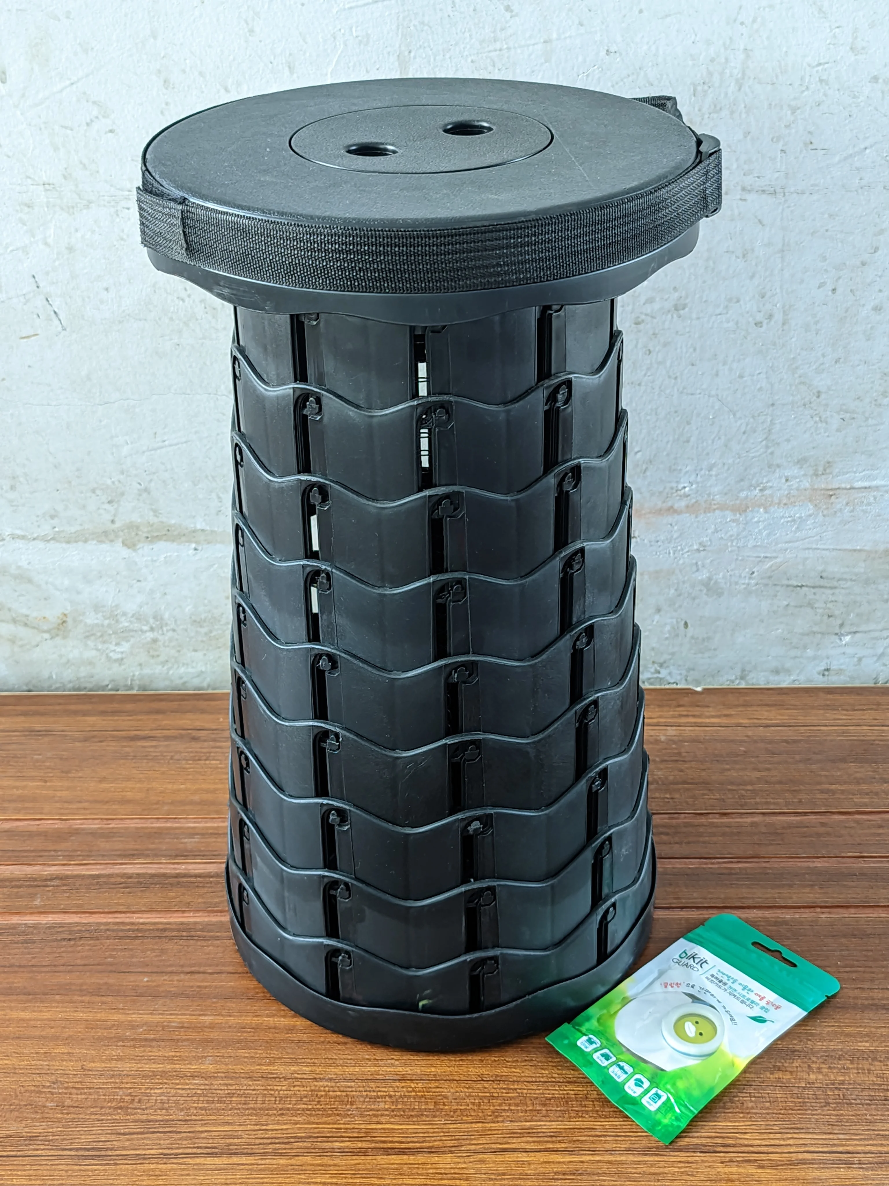 2024-New-Portable-Round-Folding-Chair-Accordion-Chair-Height-Adjustment ...