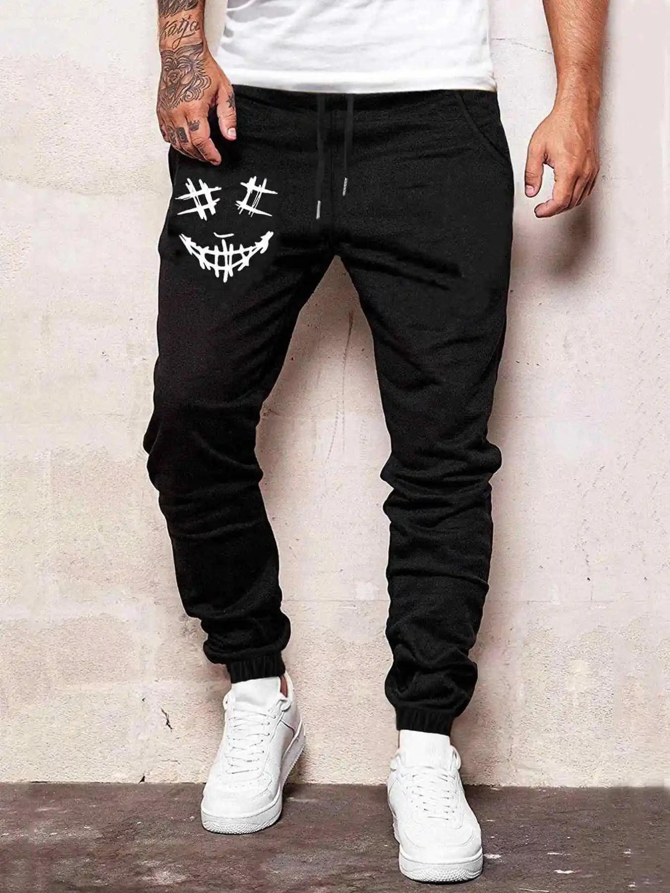 Men-Drawstring-Waist-Slant-Pocket-Sweatpants.jpg