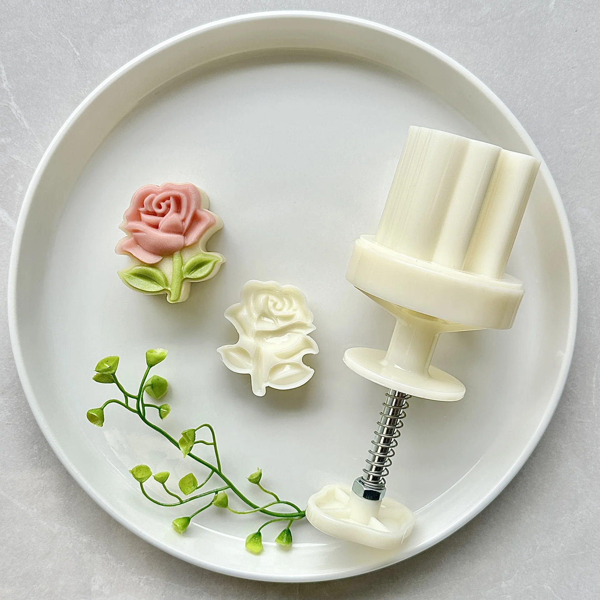 50g-Rose-Flower-Creative-Moon-Cake-Mold-Mini-Blossom-Pattern-Mung-Bean ...