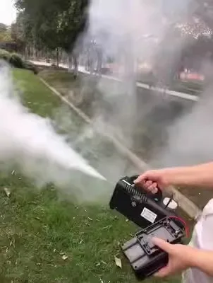12V-smoke-machine-low-voltage-car-car-sprayer-outdoor-photography ...
