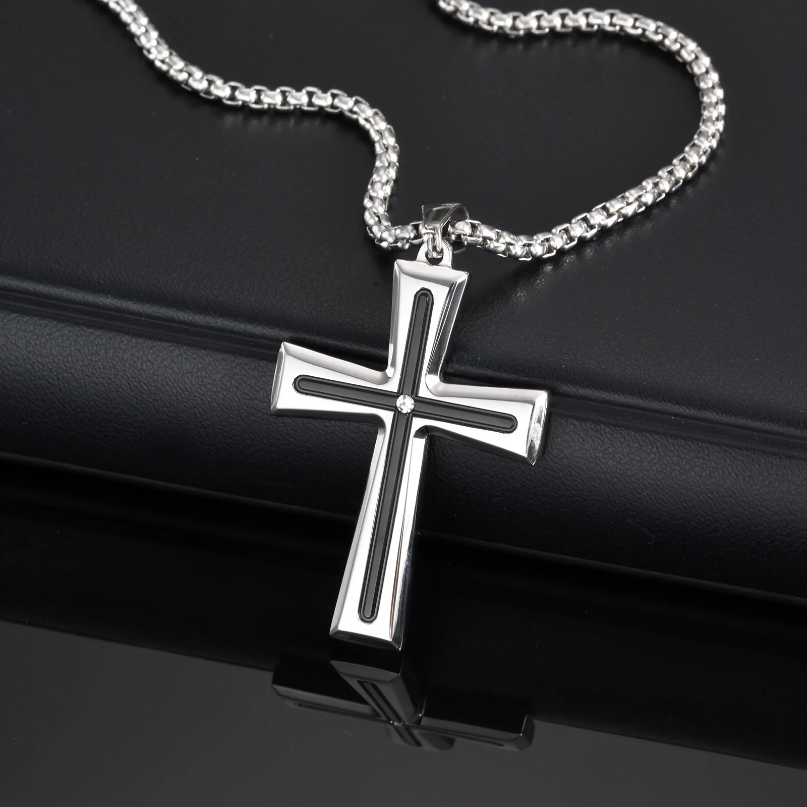 Vnox Cubic Zirconia Stone Centered Cross Necklaces for Men, Black ...