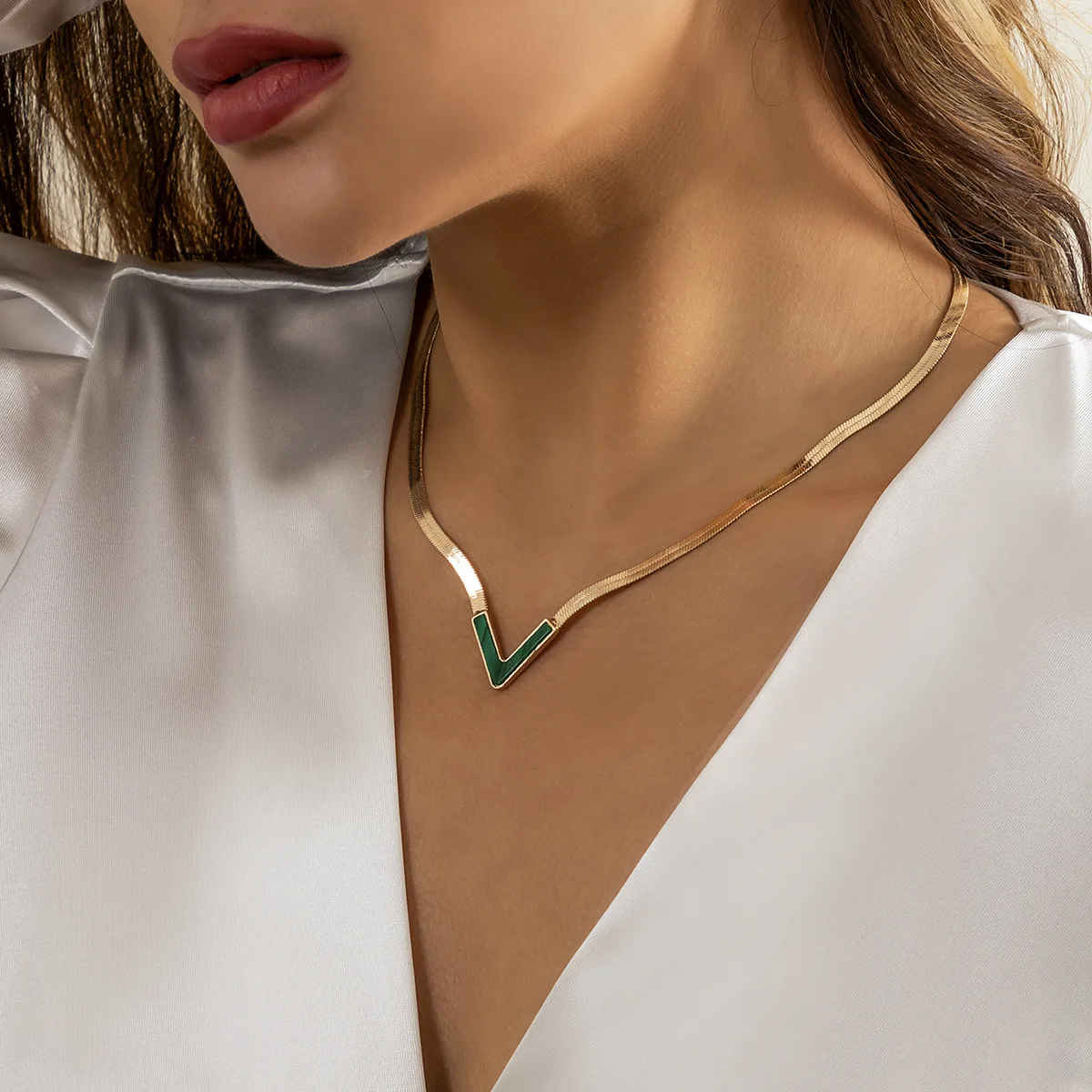 V Shape Pendant Snake Chain Choker Necklaces For Women Fashion Jewelry ...