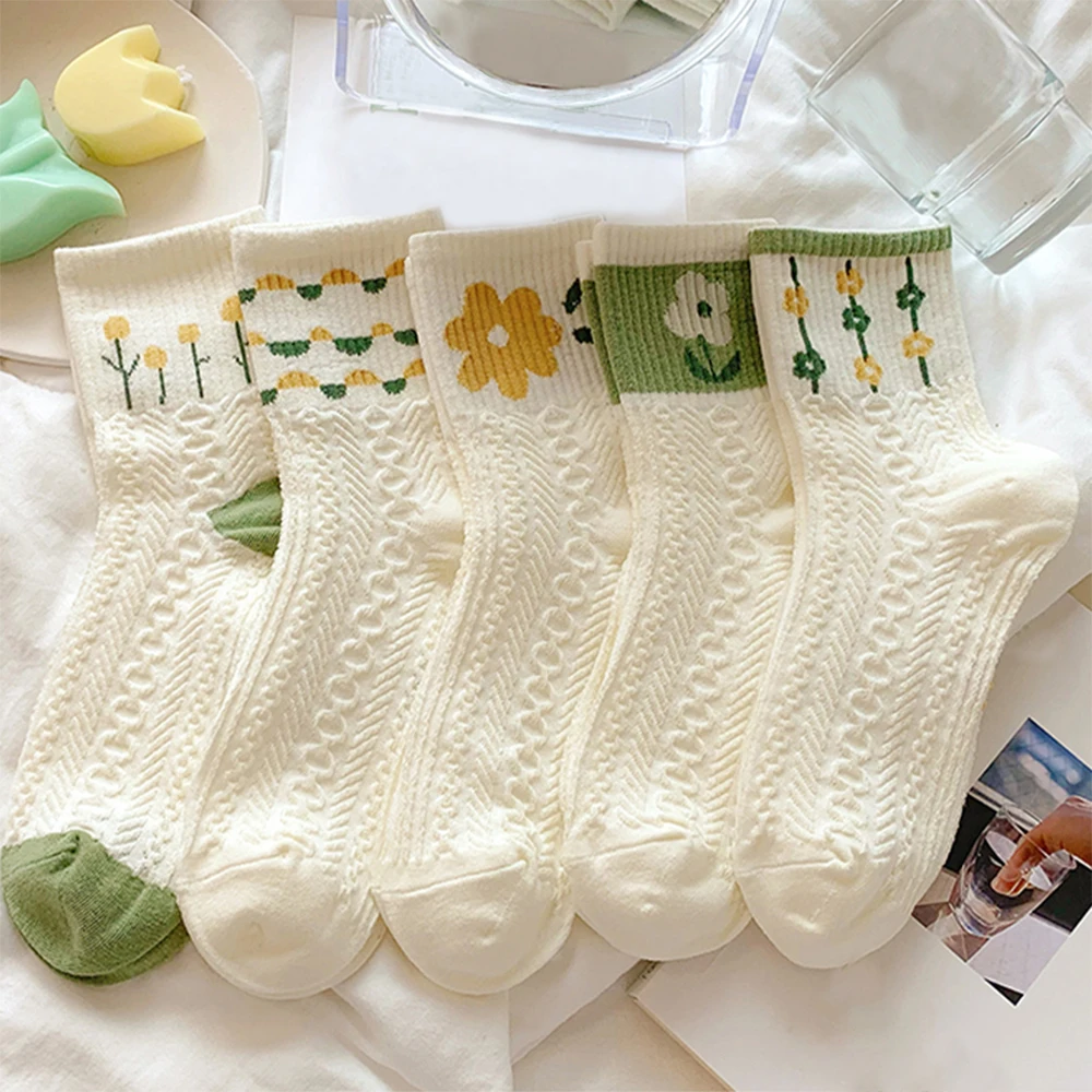 5-Pairs-of-Women-s-Socks-Spring-and-Autumn-Green-Flowers-Fresh-and ...