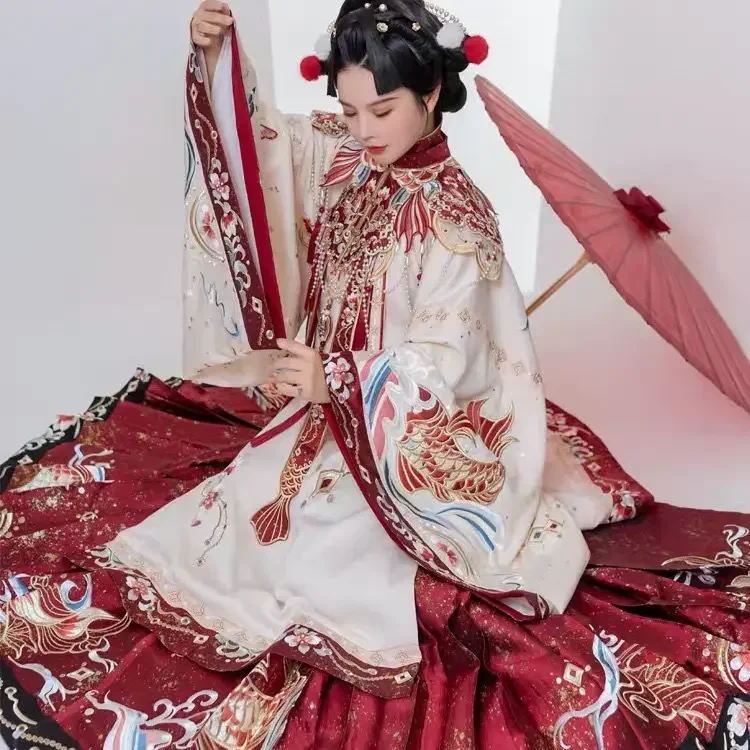 2024-Ming-Heavy-Industry-Embroidery-Gown-Woven-Gold-Horse-Face-Cloud ...