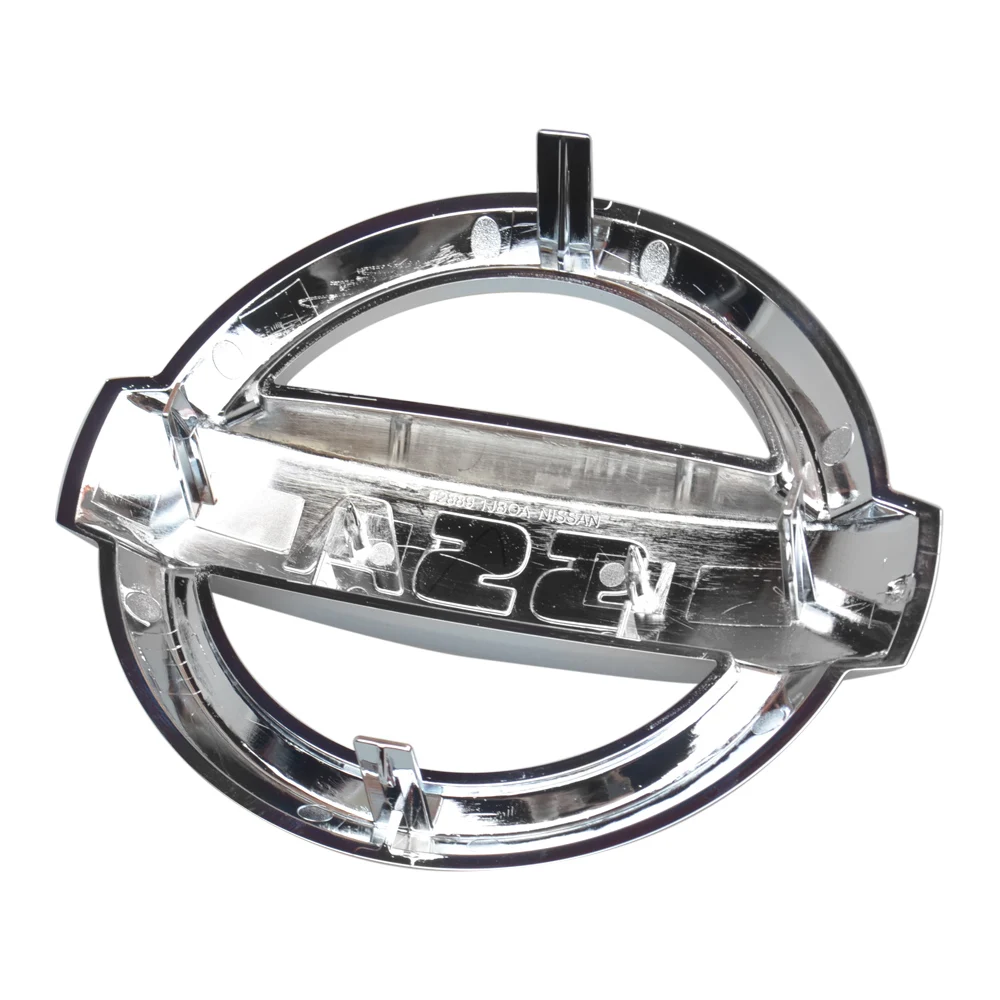 Emblema-cromado-para-rejilla-delantera-de-Nissan-Sentra-juke-Versa ...