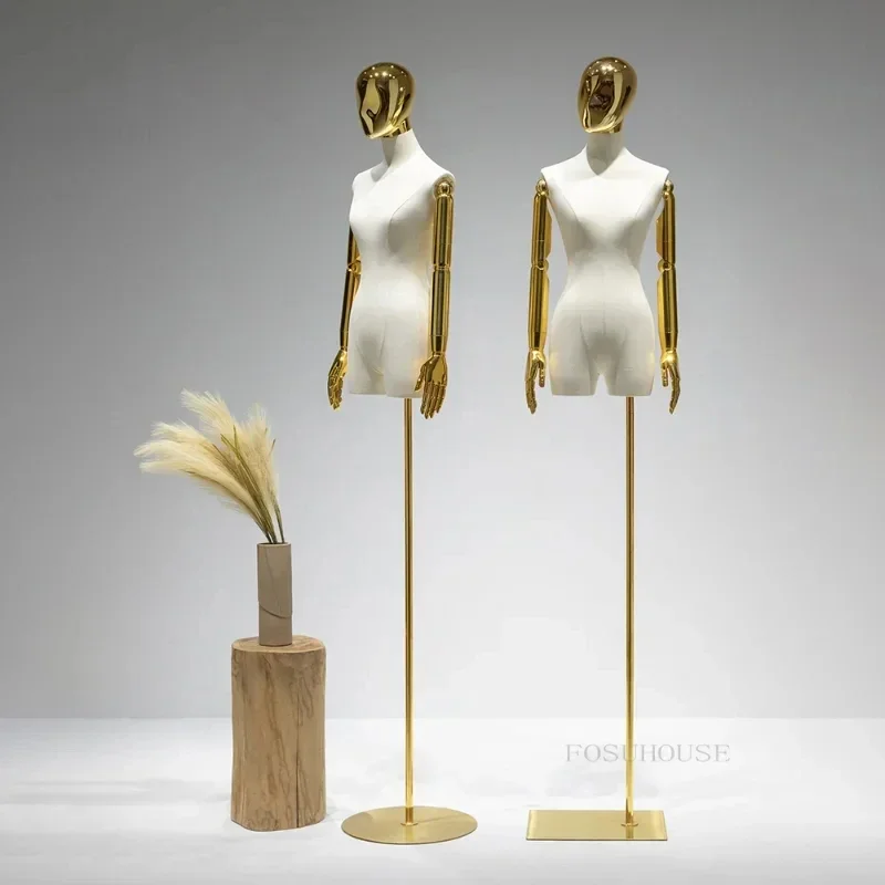 Maniqu-femenino-coreano-para-tienda-de-ropa-cubierta-de-lino-exhibici-n ...
