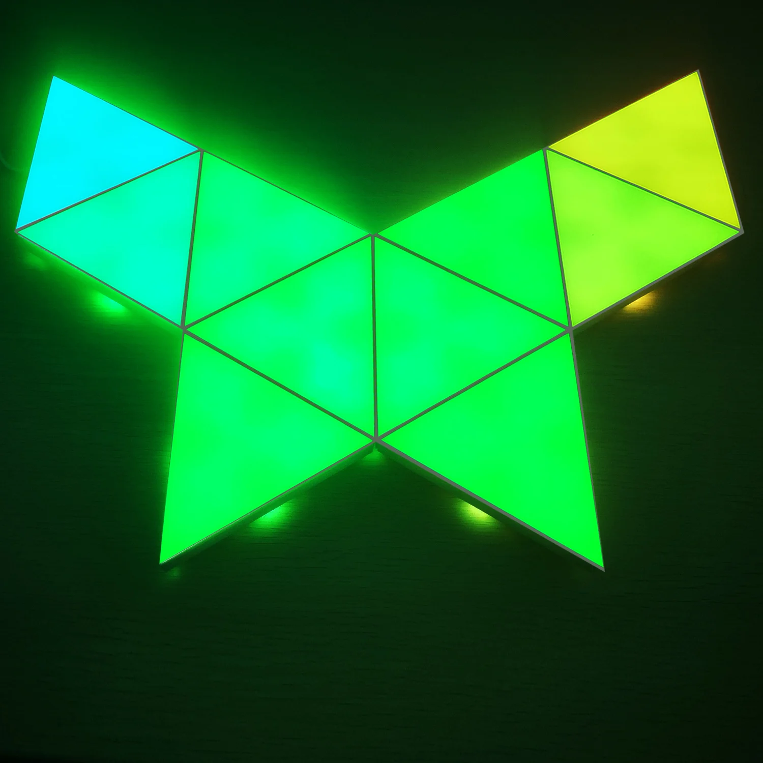 2023-New-Idea-Product-App-Controlled-Triangle-Lamps-Modular-LED ...