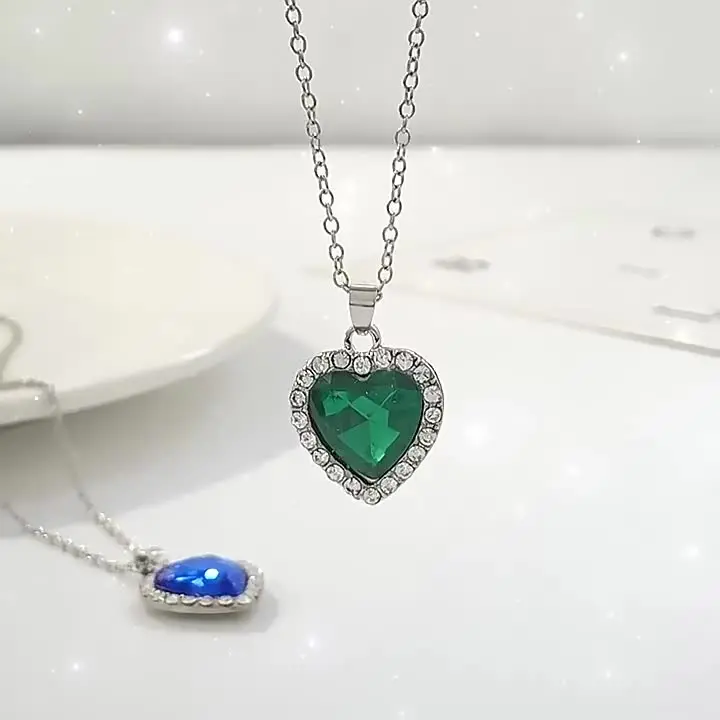 Heart Necklace Gilieyer Titanic Heart Of The Ocean Necklace - Blue ...