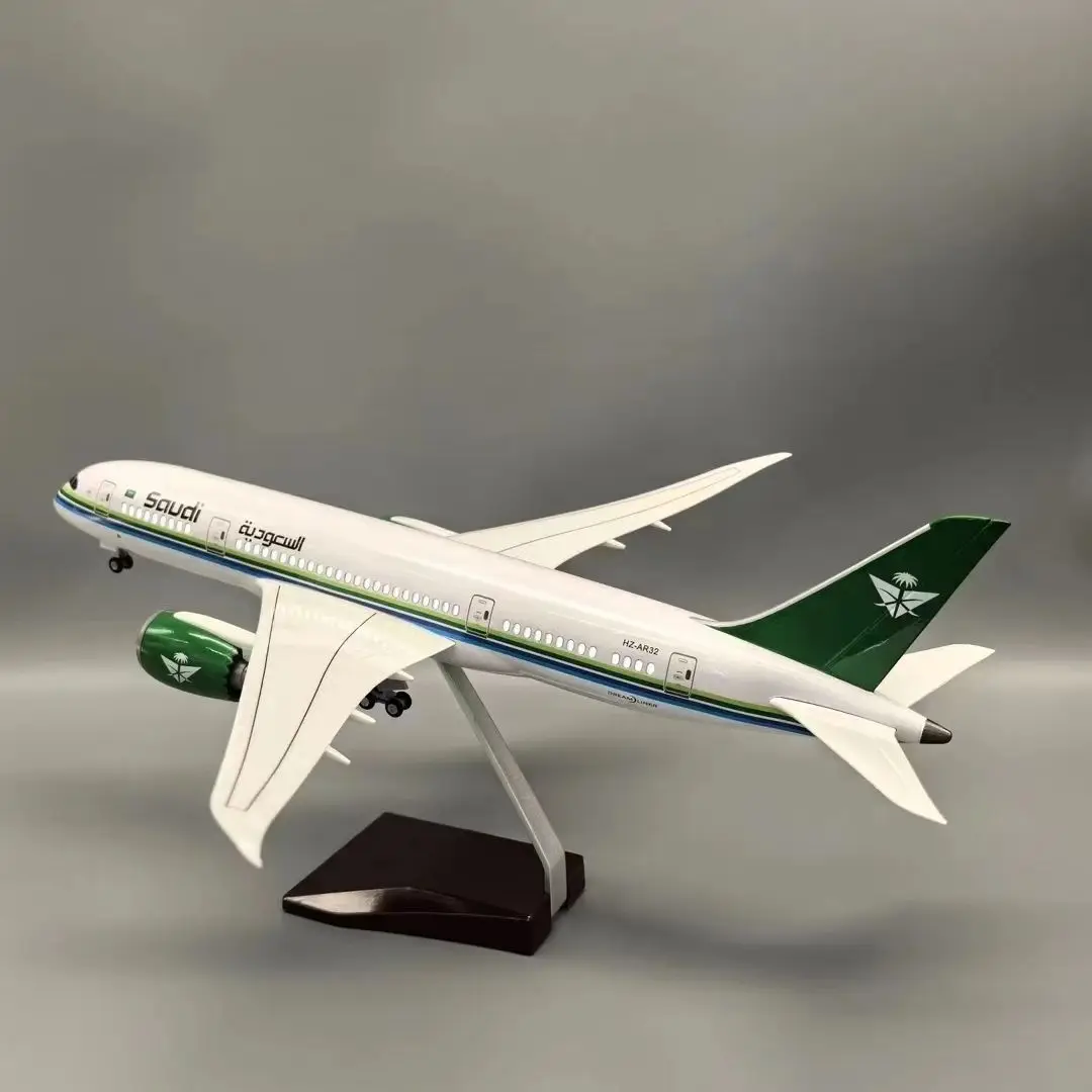 1-130-Scale-43cm-787-Boeing-Jetliner-Saudi-Arabian-Airlines-B787 ...
