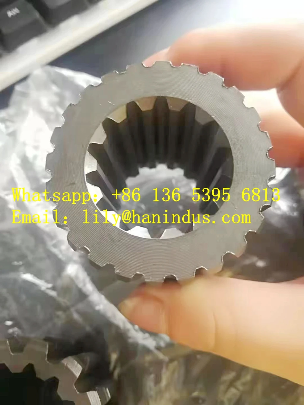 Bushing-For-Plunger-Pump-A2F032-61LPAB05-For-SANY-Concrete-Pump-Supply.jpg