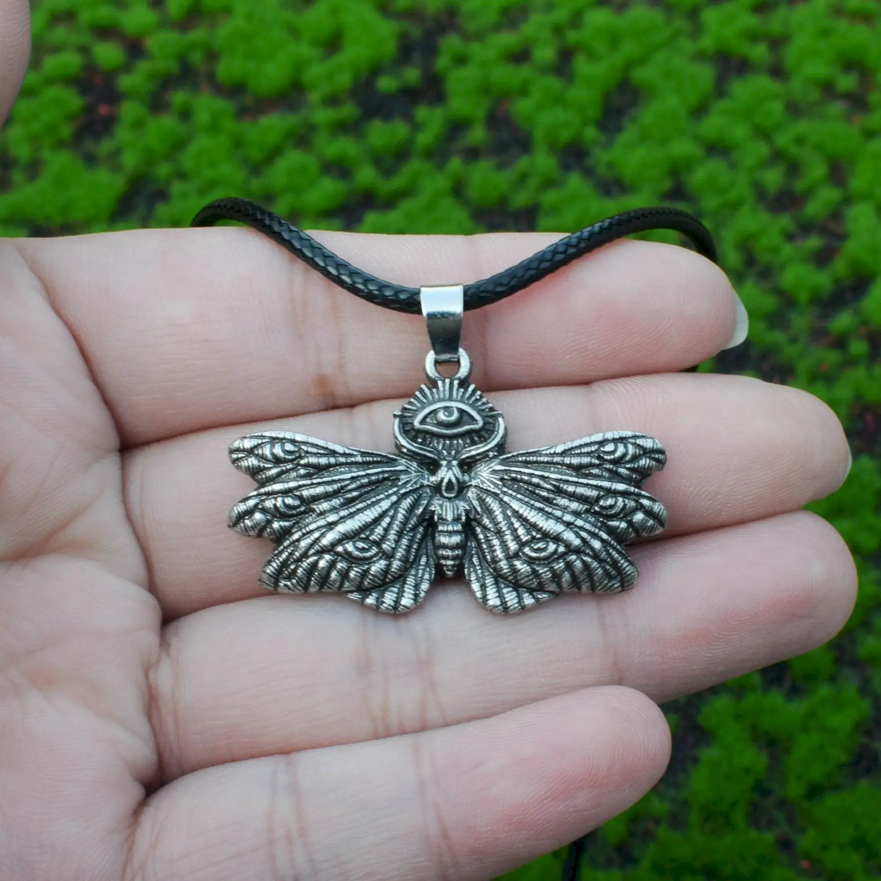 New-Viking-Retro-Death-Moth-with-Sky-Eye-Gothic-Insect-Neutral-Necklace ...