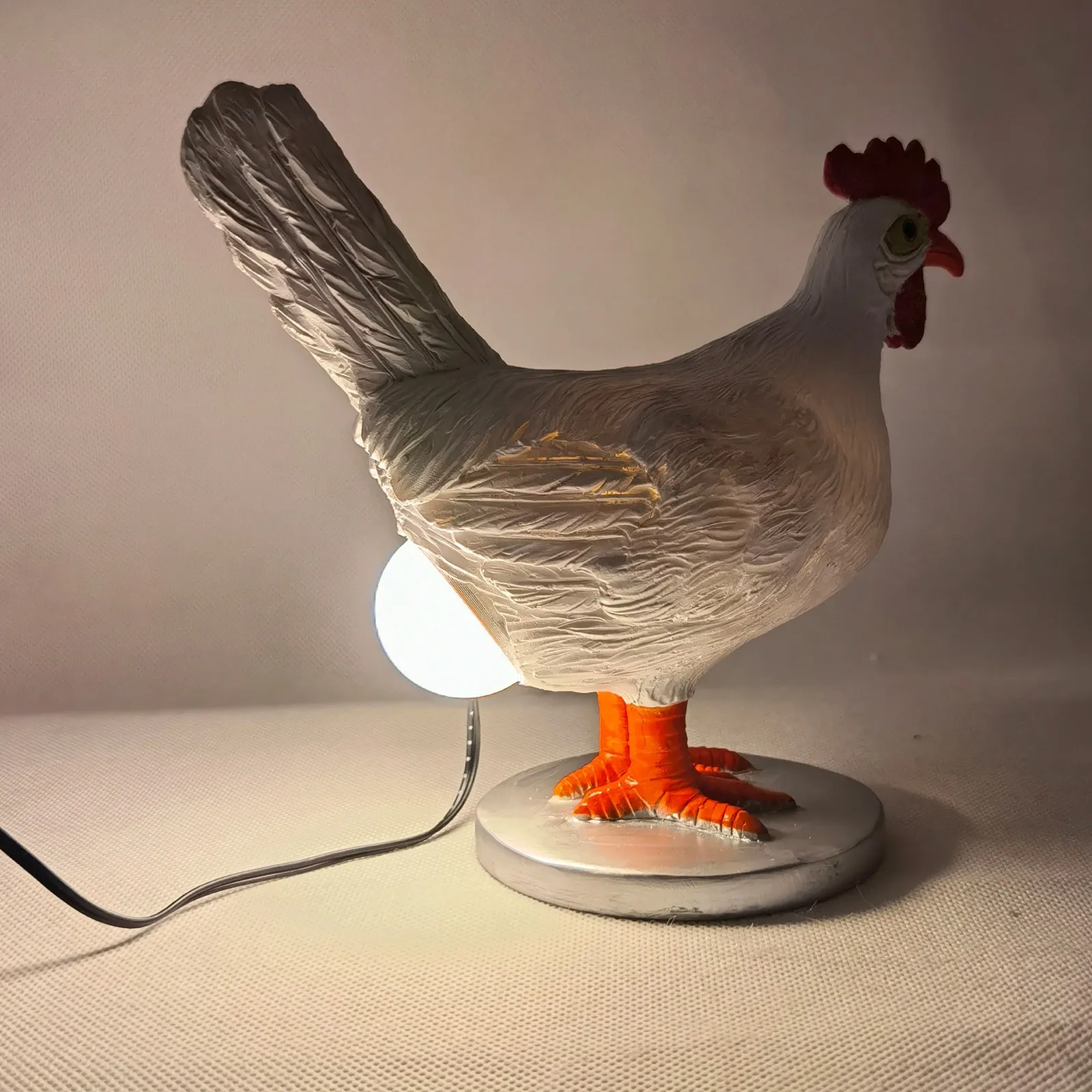 Hen Laying Eggs Resin Statue USB Chicken Eggs Lamp Hen Figurines Farm ...